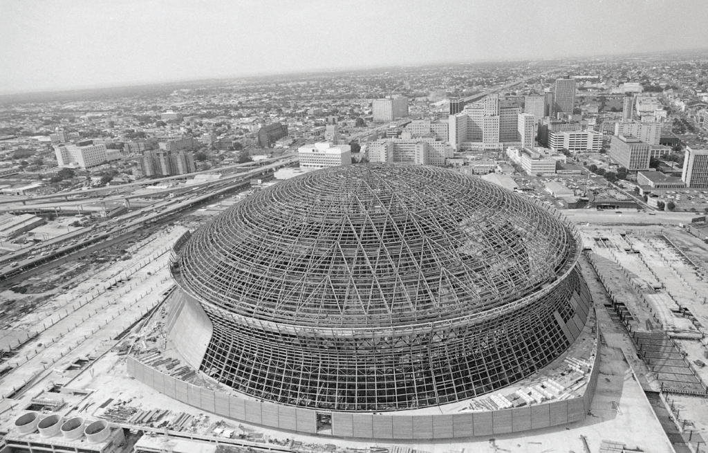 The Superdome: Shaping the Skyline & Downtown Development ...