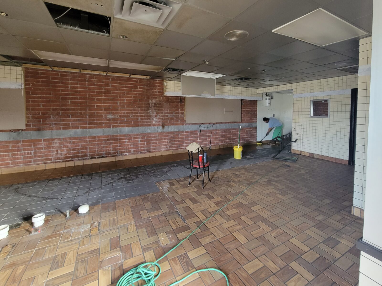 Blighted Waffle House building transformed into plant store
