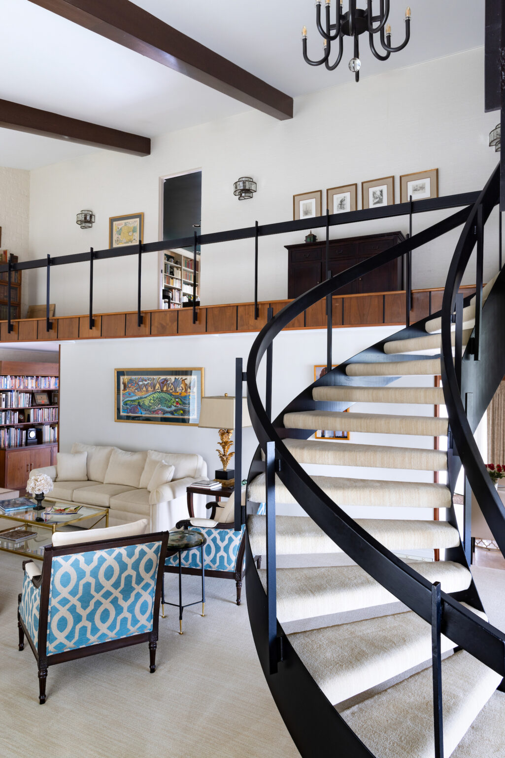 Step inside a mid-century modern marvel: The Krebs family’s light ...